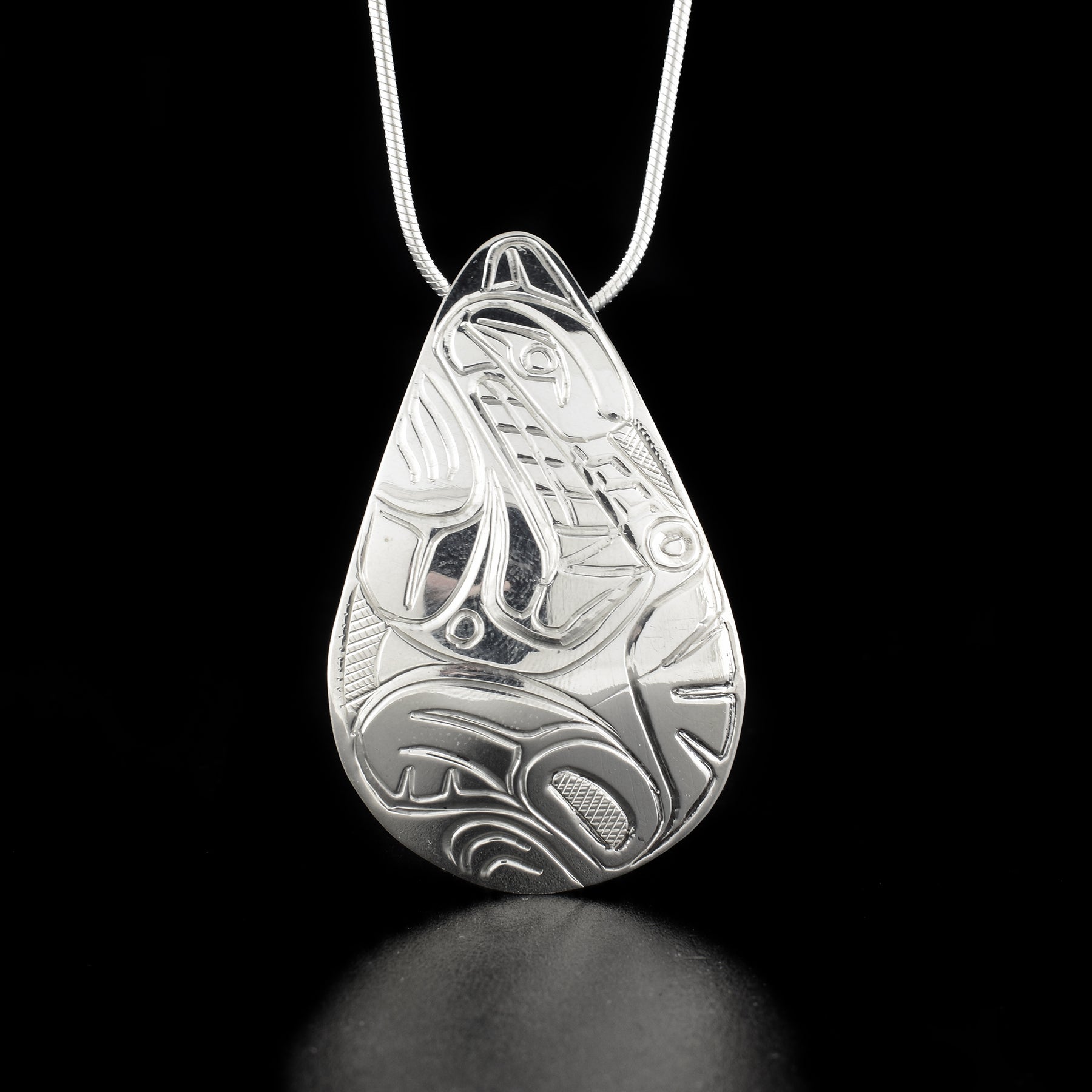 Large Sterling Silver Teardrop Wolf Pendant | Artina's Jewellery